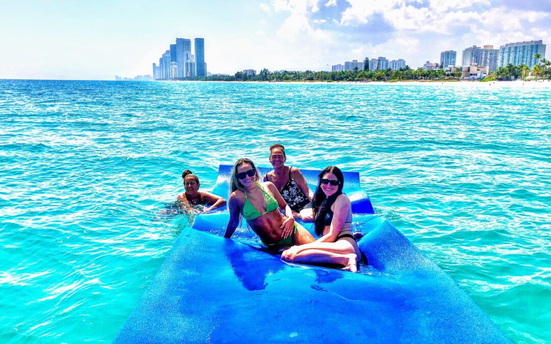 Fort Lauderdale - Boat Tour with Baymingo boat rentals